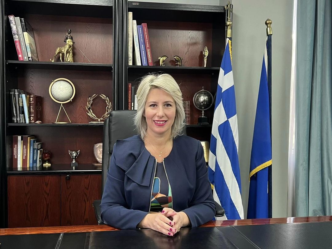 Ευχές απο την Αντιπεριφερειάρχη Π.Ε. Χαλκιδικής κ. Κατερίνα Ζωγράφου